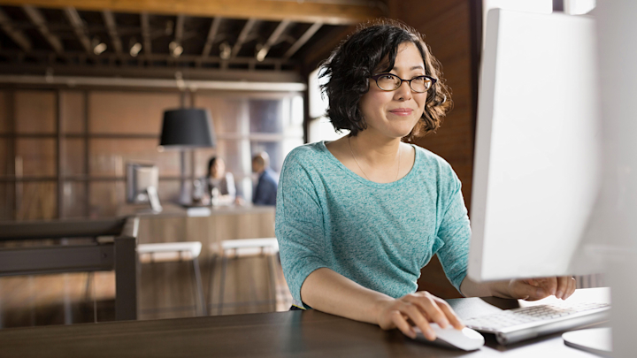 10 Office Technician Interview Questions and How to Answer Them ...