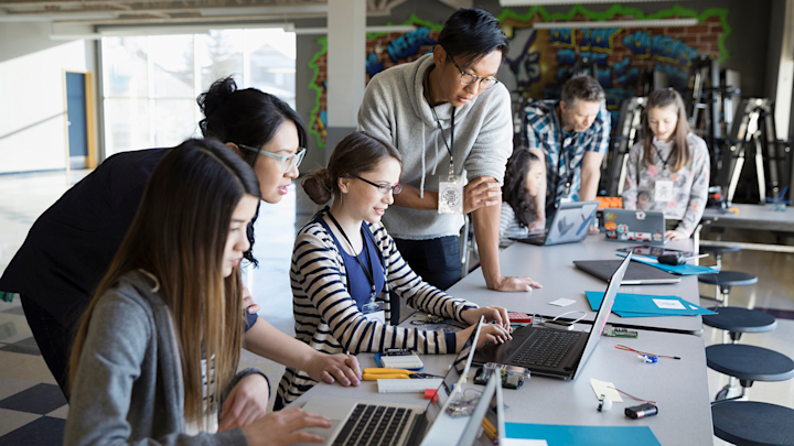 How to Put Tutoring on Your Resume (With Examples) | Indeed.com