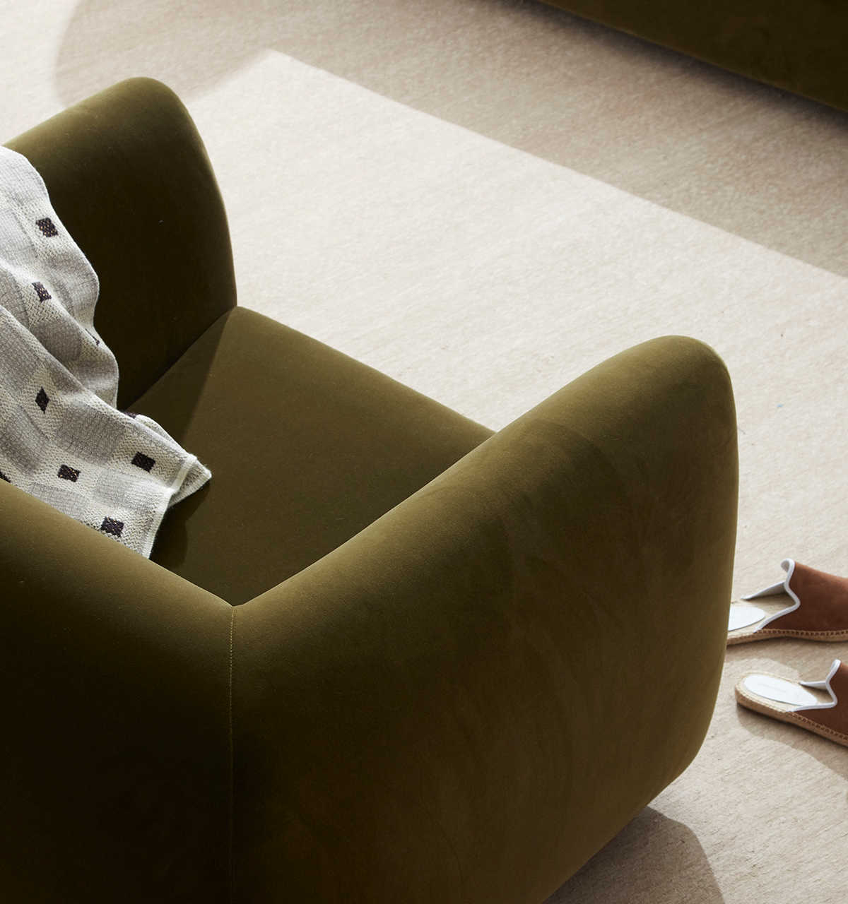 Continuously Sedilia | Sedilia