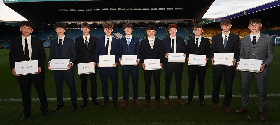 Academy: 2023 Scholars sign up - Leeds United