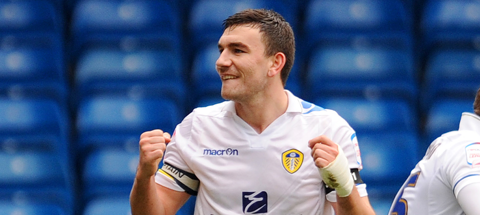 Robert Snodgrass Announces Retirement - Leeds United