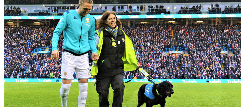 Warm welcome for Nikki and Rita - Leeds United