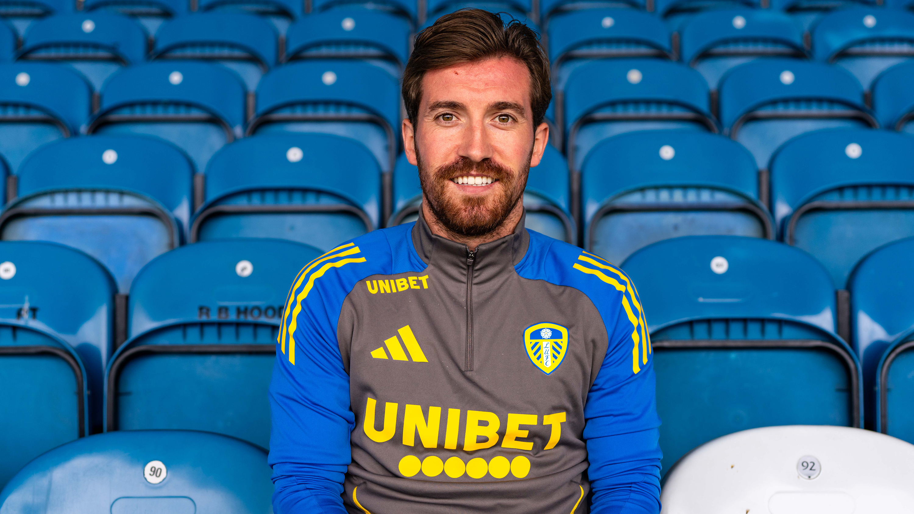 Joe Rothwell: First day at Leeds United - Leeds United