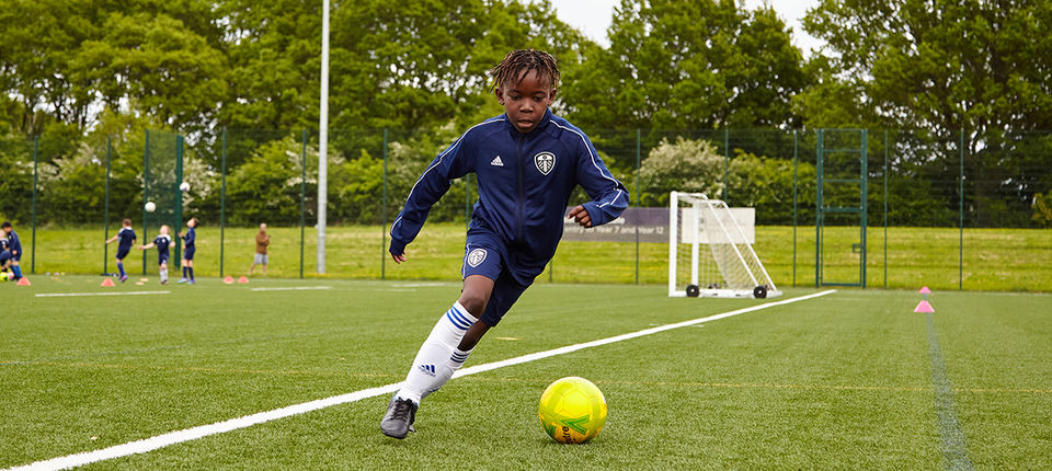 Foundation to host Christmas Soccer Camps - Leeds United
