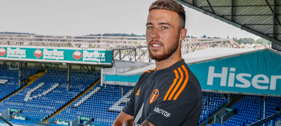 Sam Greenwood agrees new contract with the Whites - Leeds United