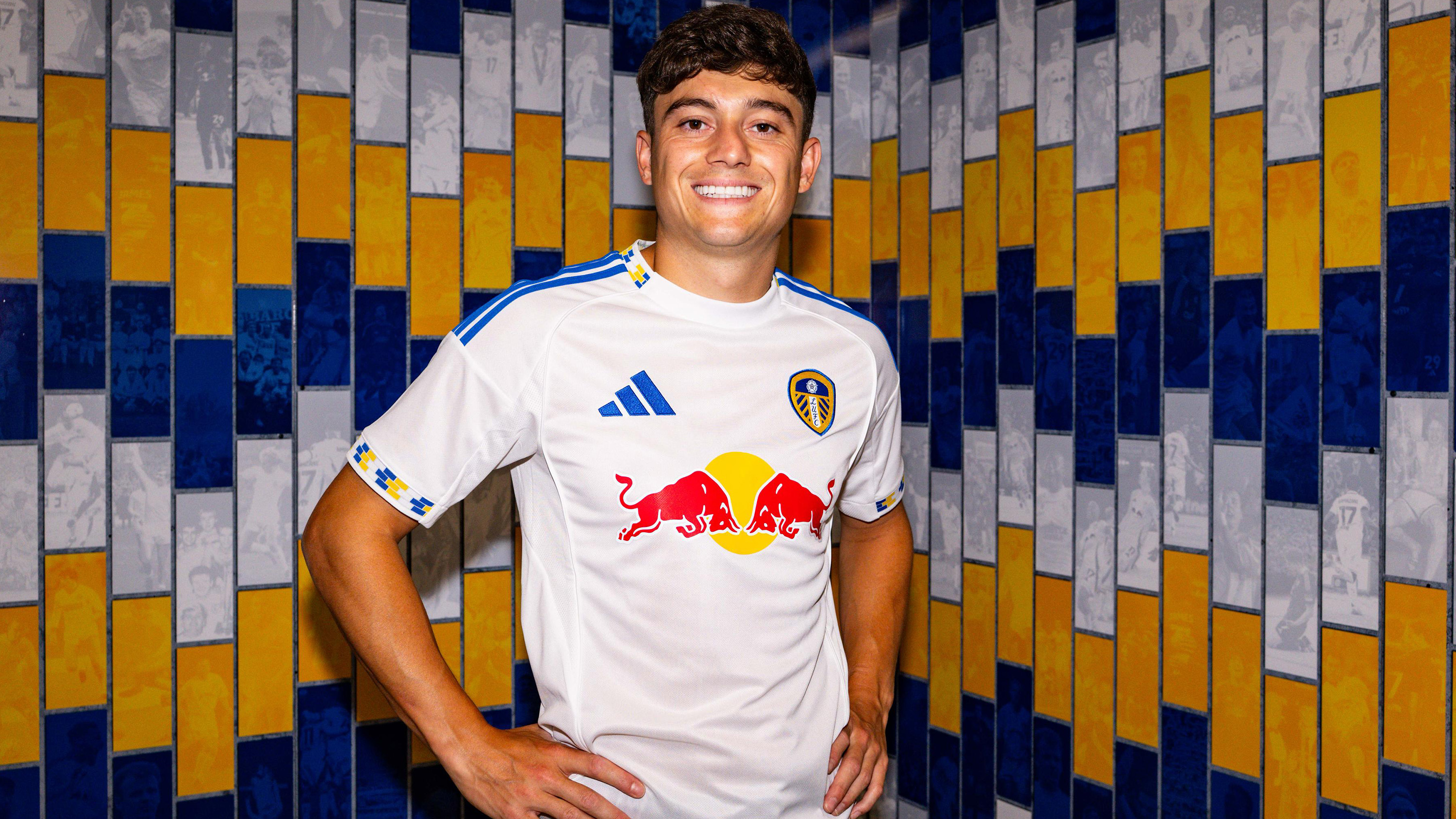 Team news: Daniel Farke names XI to face Luton Town - Leeds United