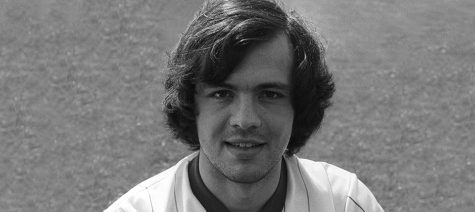 RIP Alex Sabella (1954-2020) - Leeds United