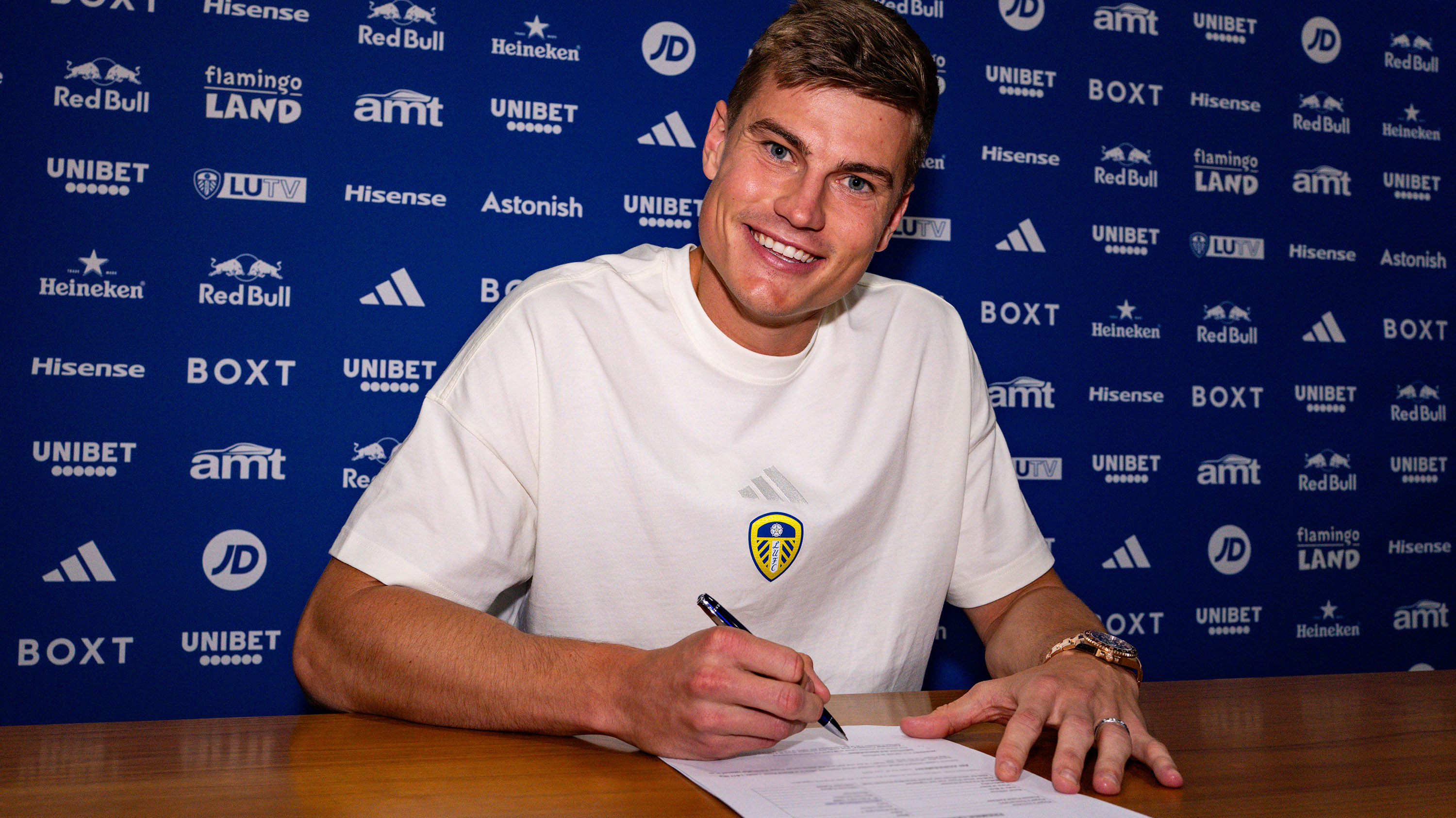 First Day at Leeds United... Jaka Bijol - Leeds United