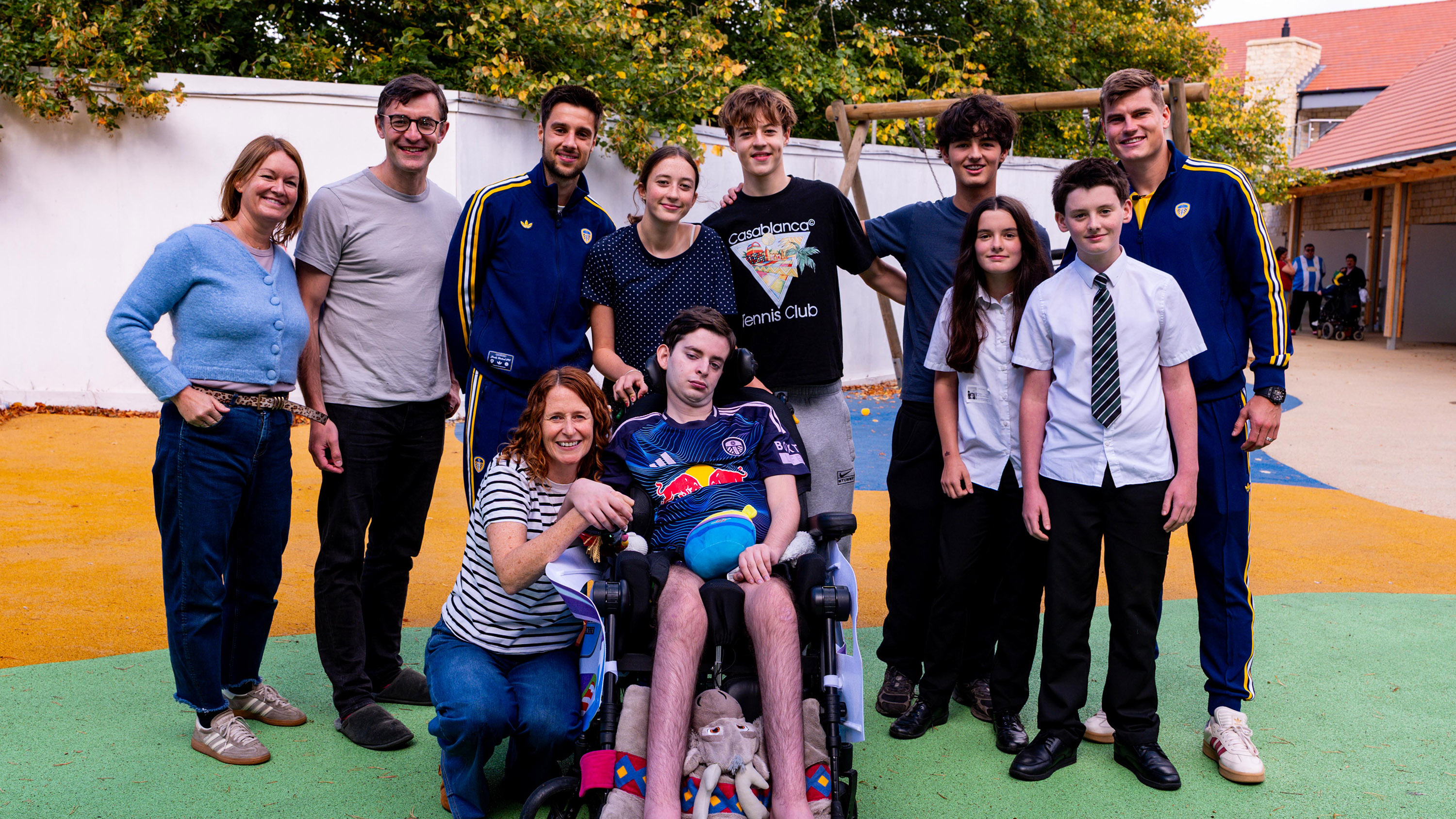 Leeds duo visit Martin House Children's Hospice - Leeds United