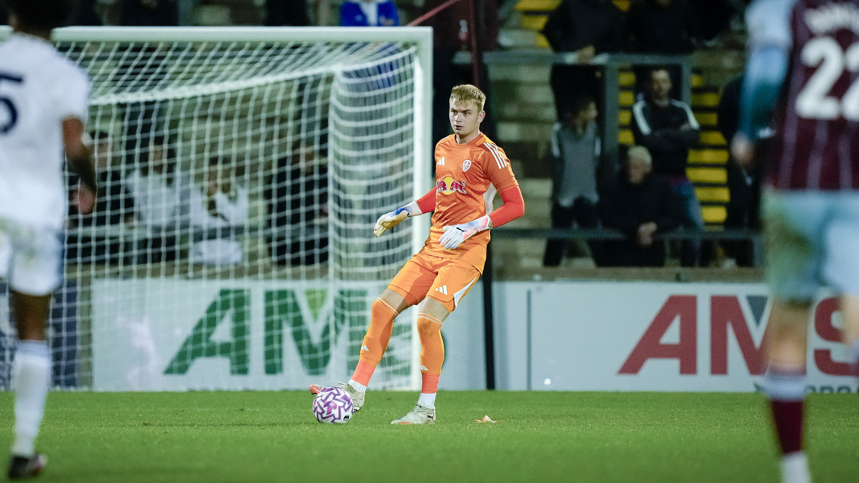 Rory Mahady joins Scunthorpe United on loan - Leeds United