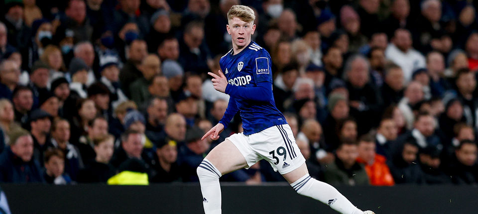 Stuart McKinstry joins Motherwell on loan - Leeds United