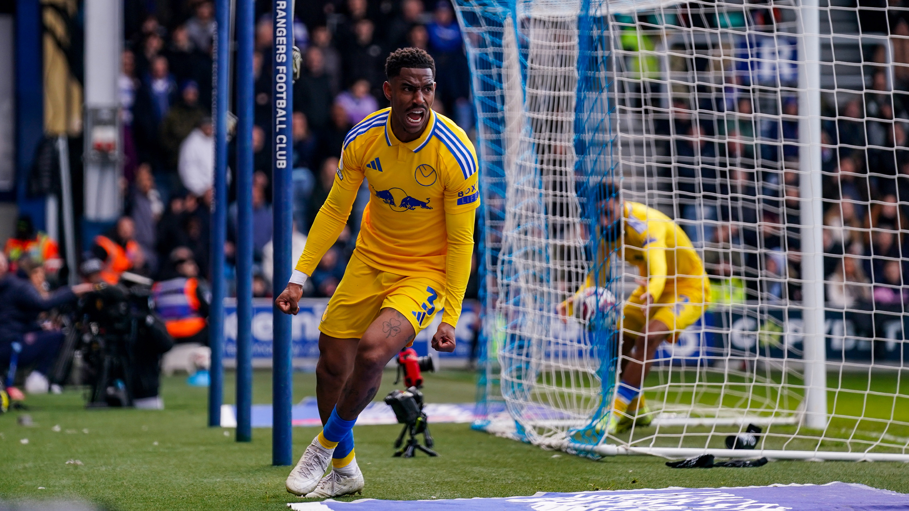 Highlights: Leeds United 7-0 Cardiff City - Leeds United