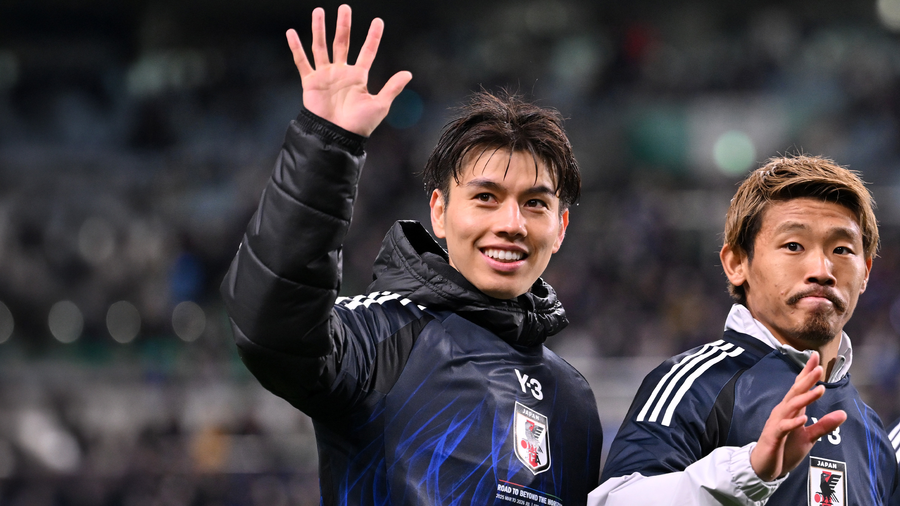 Darko Gyabi signs for Hull City - Leeds United