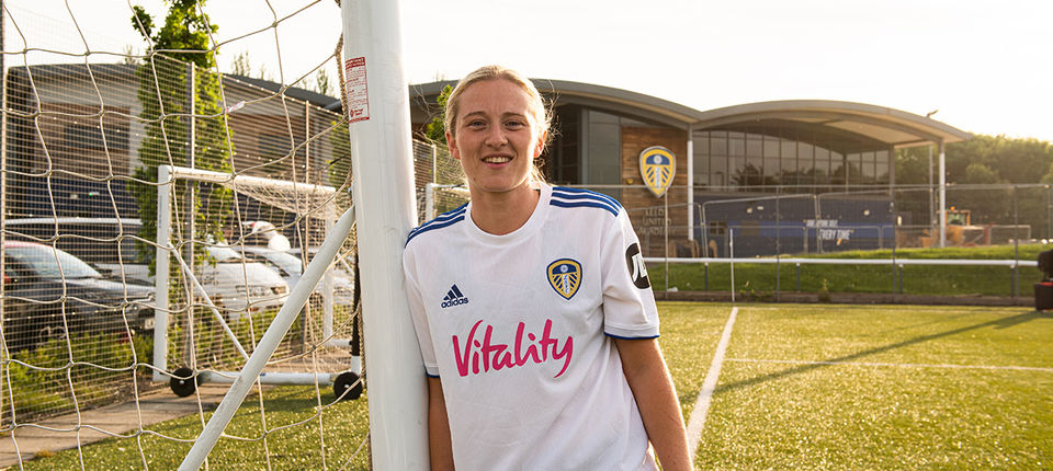 Leeds United Women welcome Rebekah Bass to the team - Leeds United