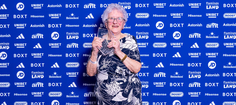 2023/24 Bobby Collins Award: Annie Cochrane - Leeds United