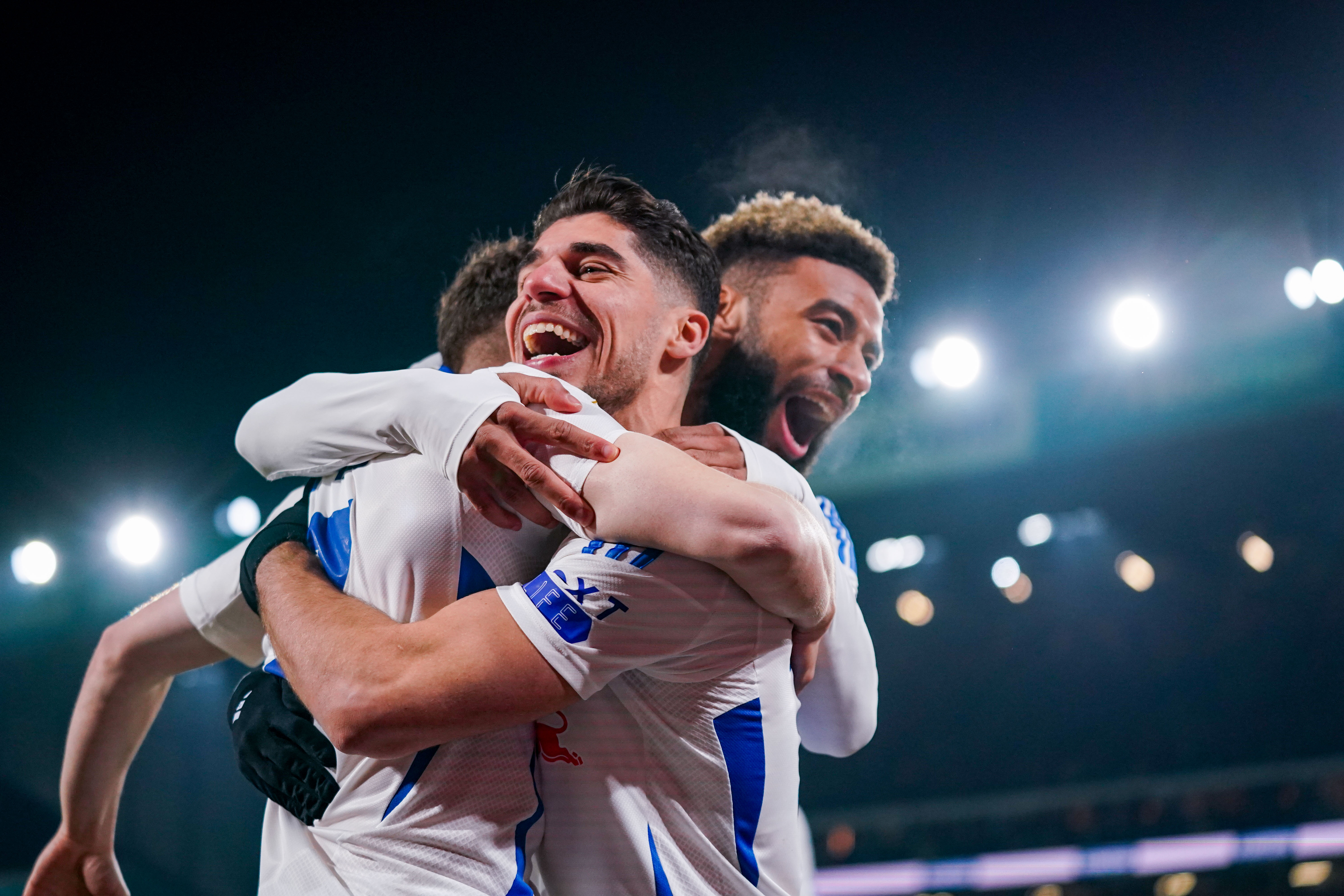 Highlights: Leeds United 3-1 Middlesbrough - Leeds United