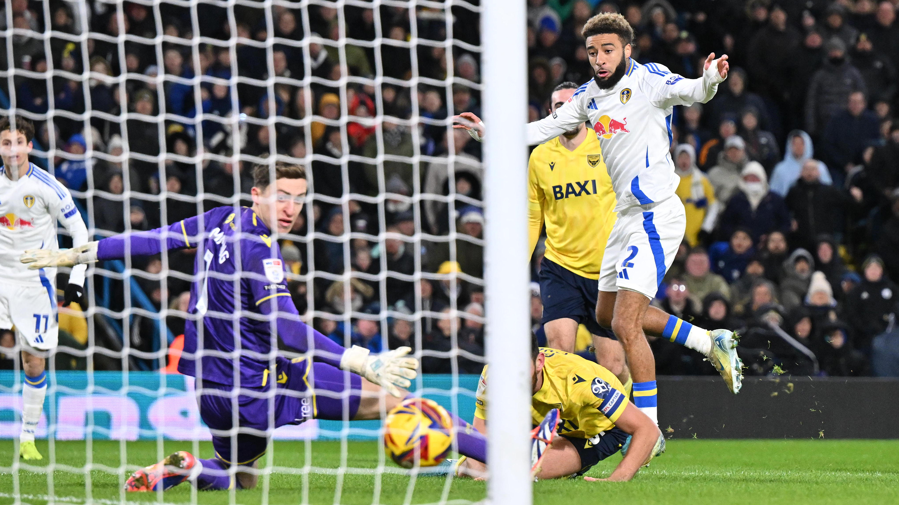 Watch: Jayden Bogle gives his thoughts on Oxford victory - Leeds United
