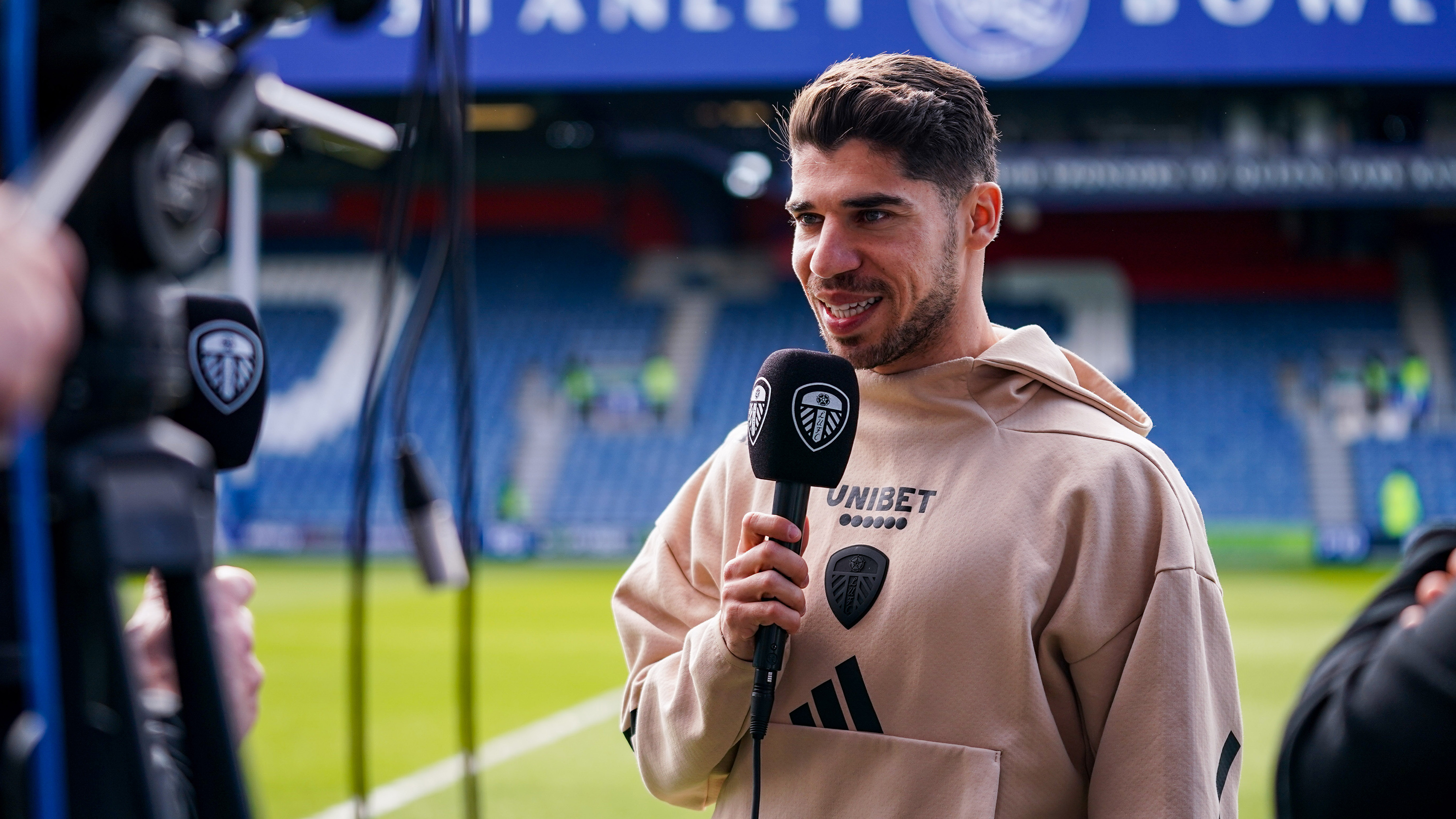 Team news: Daniel Farke names XI to face Millwall - Leeds United