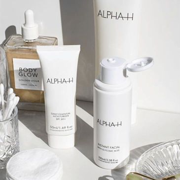 What is Pigmentation and How to Treat it with Alpha-H