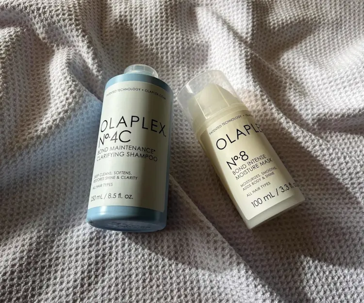 Our Verdict on the New Olaplex Shampoo That Promises to Deep Clean Your ...