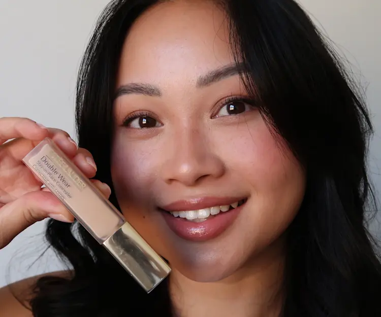 This Concealer Is One of the Best I’ve Ever Tried on My Dark Circles