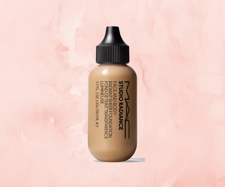 The Best Water-Based Foundations for Hydrated, Glowing Winter Skin