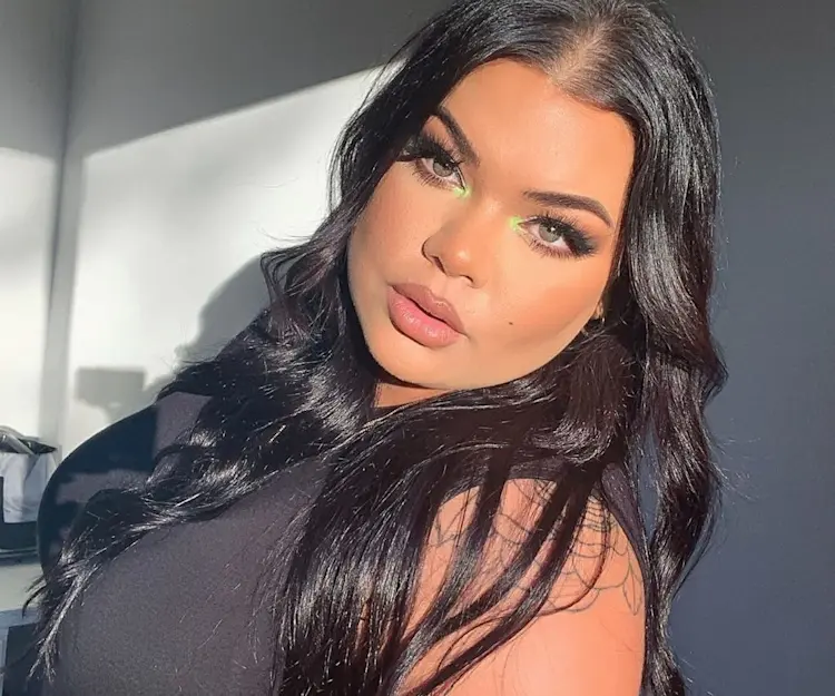 I'm a First Nations Makeup Artist - Here Are 5 Epic Products I Use on ...