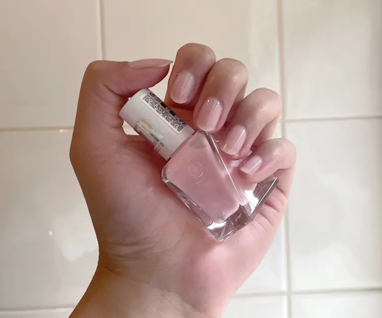 Why I’m Obsessed with Essie Gel Couture (And Why You Will Be Too)