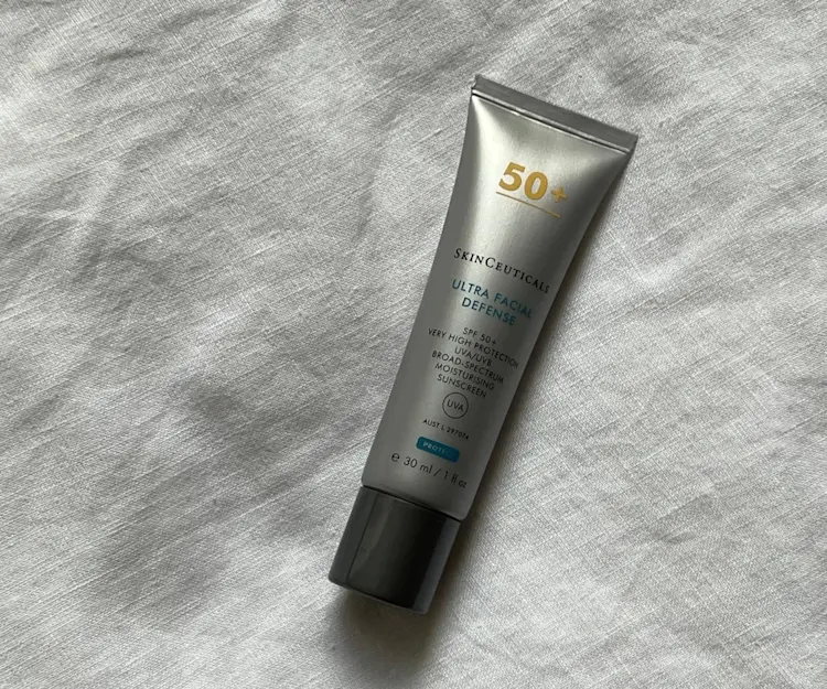 SkinCeuticals Review: A Beauty Editor's Skincare Routine!