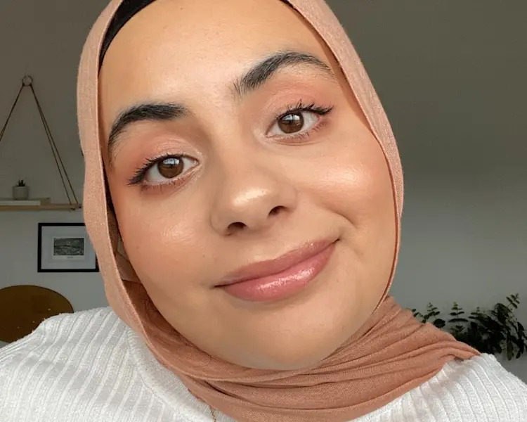 The 6 Best Bronzers for Medium or Olive Skin Tones in 2025