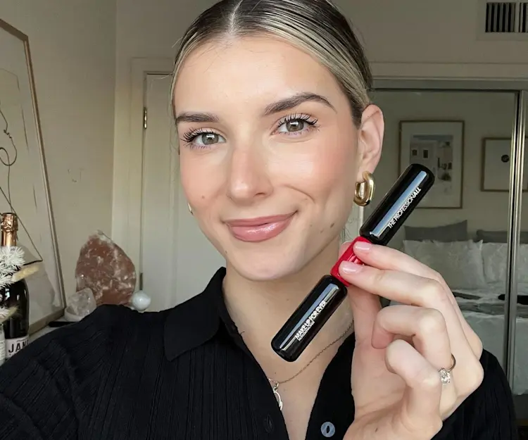 This Double-Ended Mascara Gave My Lashes Volume, Lift & Curl