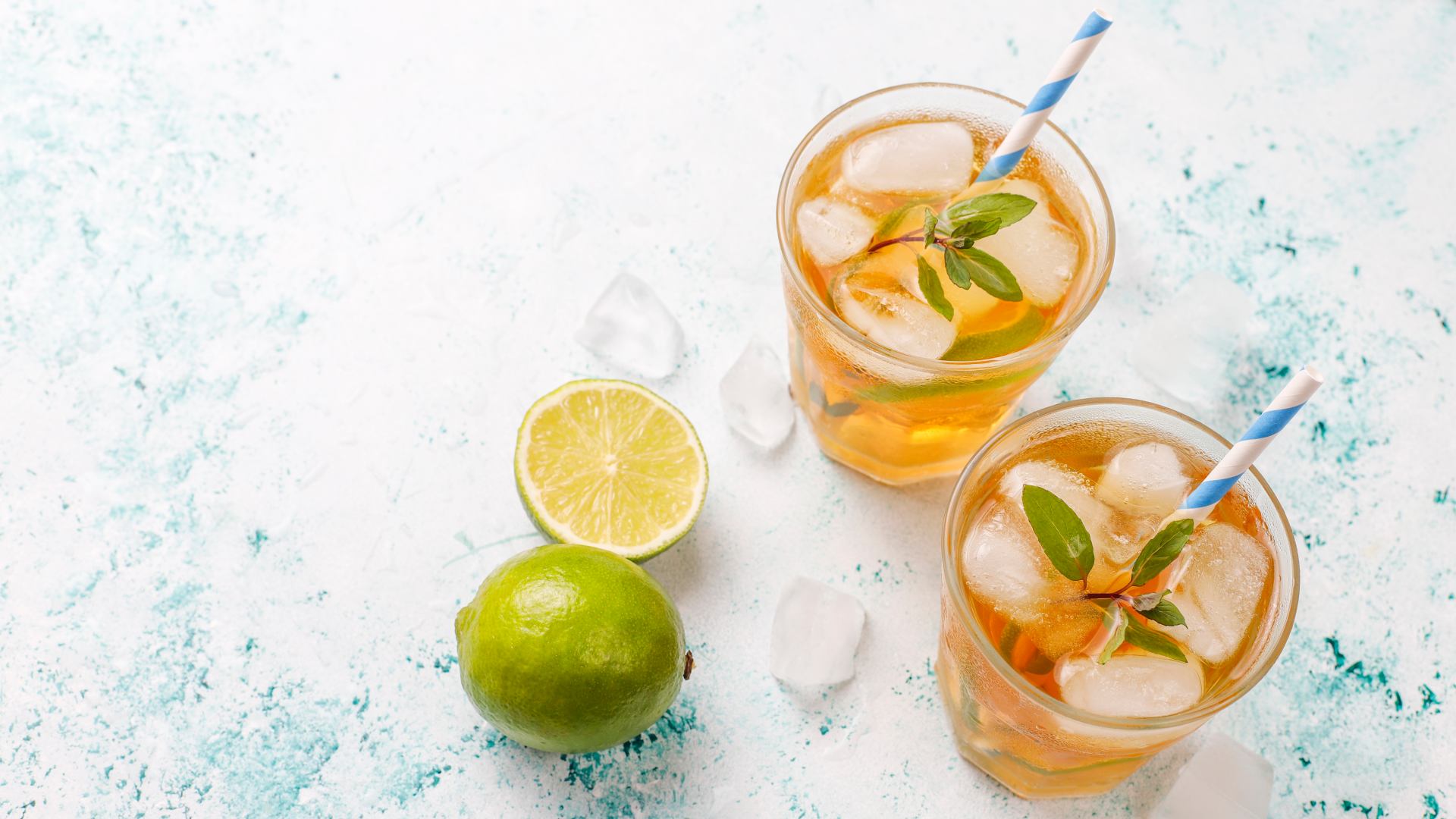 Perfect Homemade Lemon Iced Tea Recipe