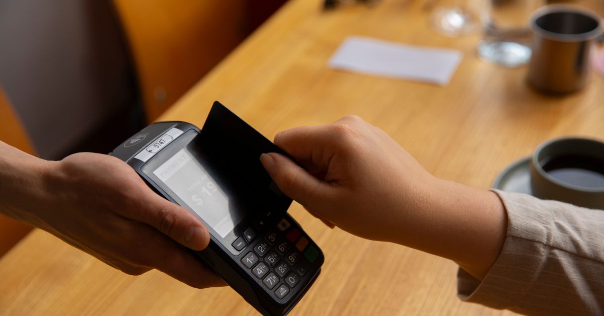 Popular Payment Methods for Foreigners in Bali & The Top Choice - Cinchy Blog