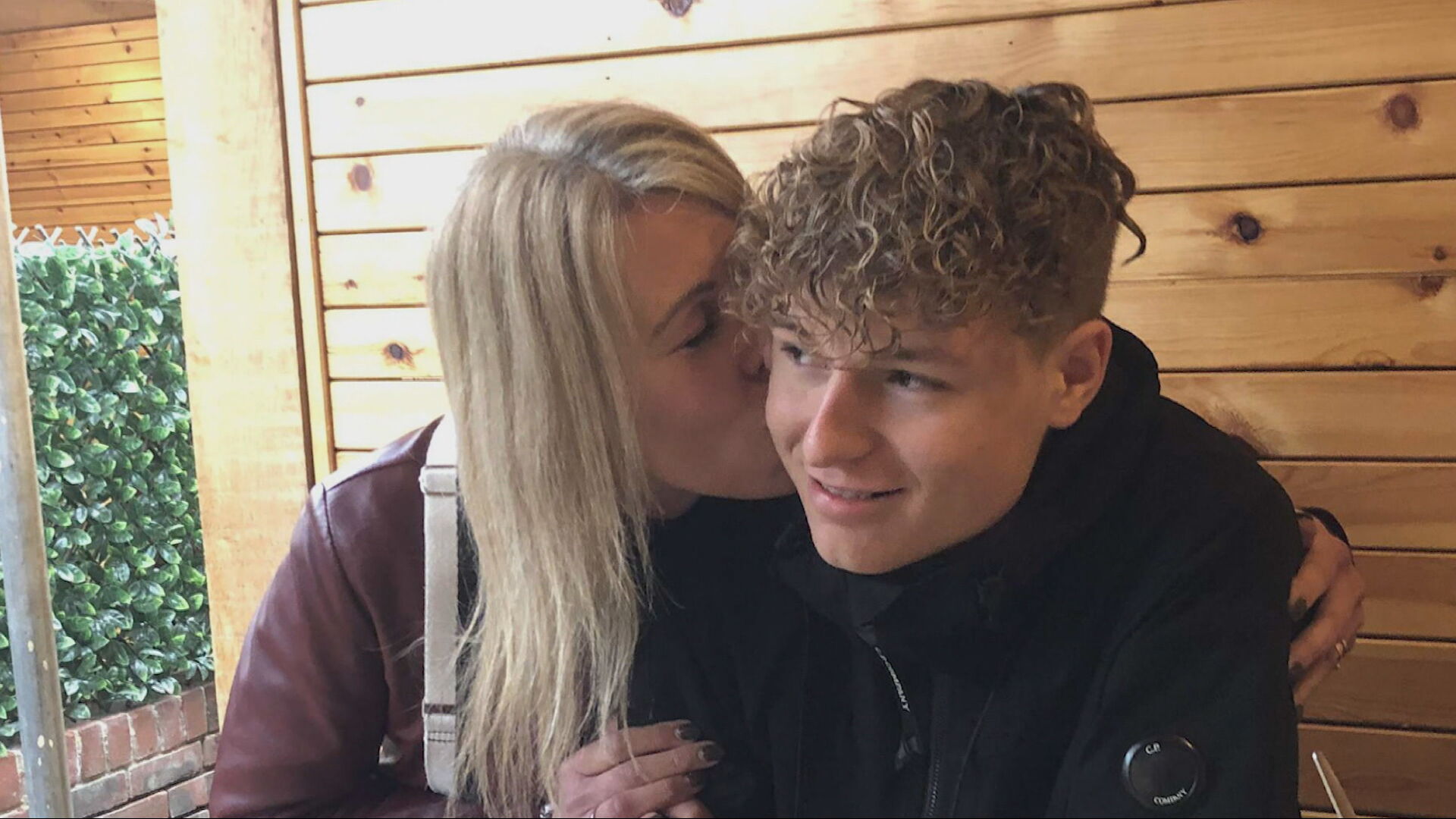 Families of three teens who died in Marcham crash pay tribute | ITV ...