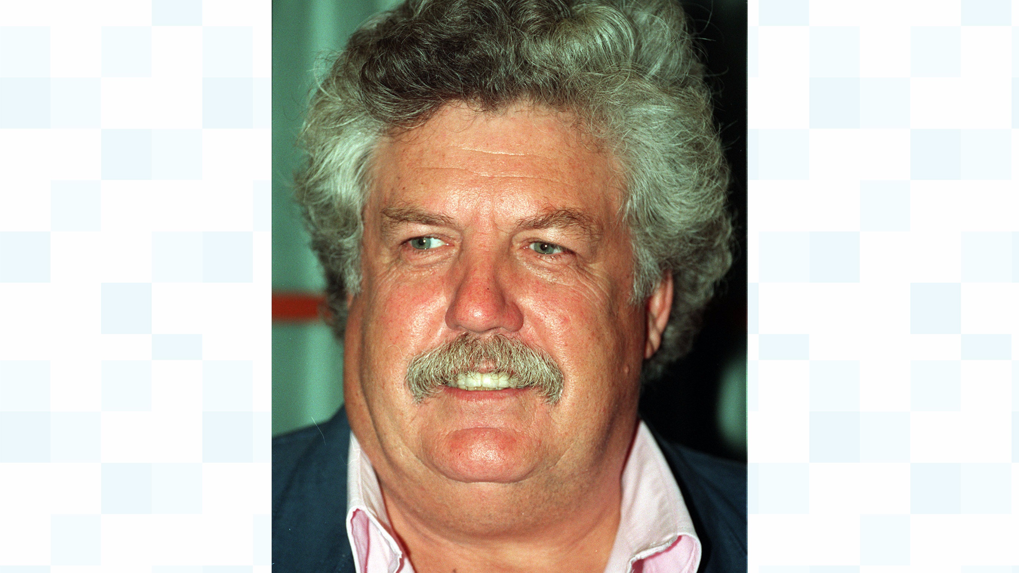 Actor and Oscar-winning screenwriter Colin Welland dies | ITV News Granada