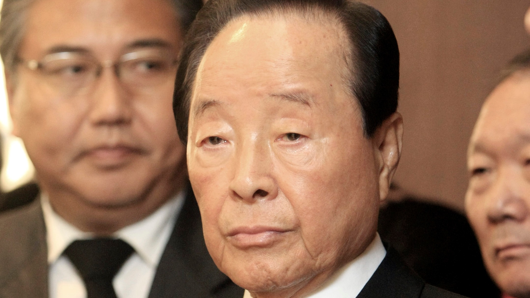 South Korea's ex-president Kim Young-sam dies aged 87 | ITV News