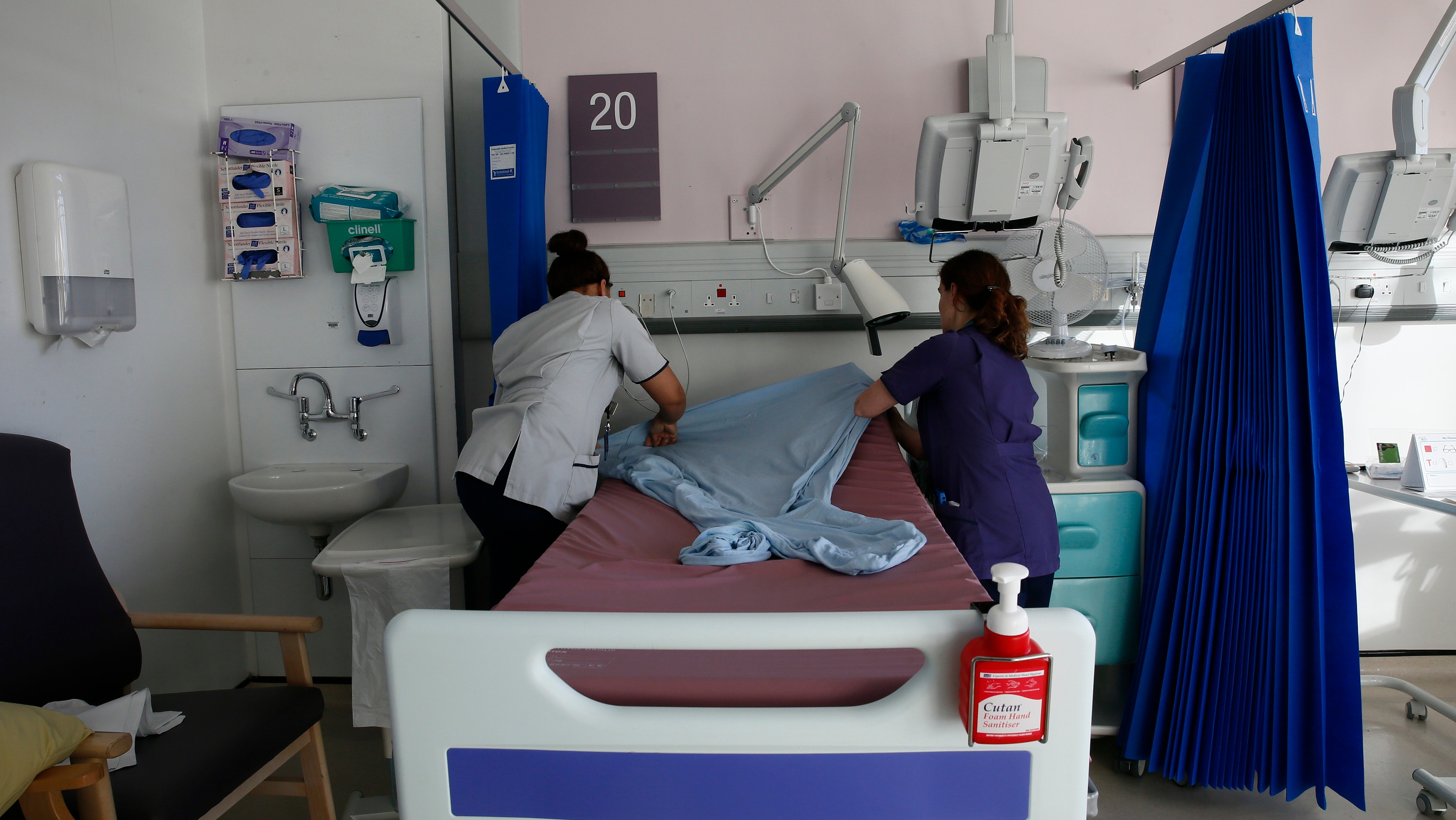 NHS under pressure: 'Bed-blocking' reaches five-year high | ITV News