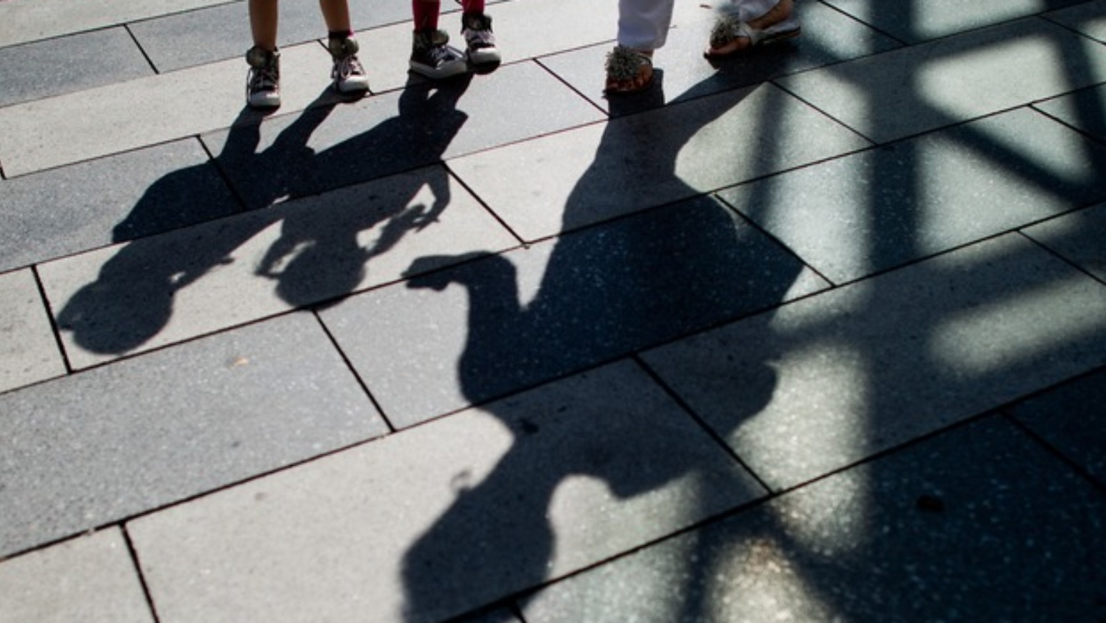 Warning to parents after reports of strangers approaching children ...