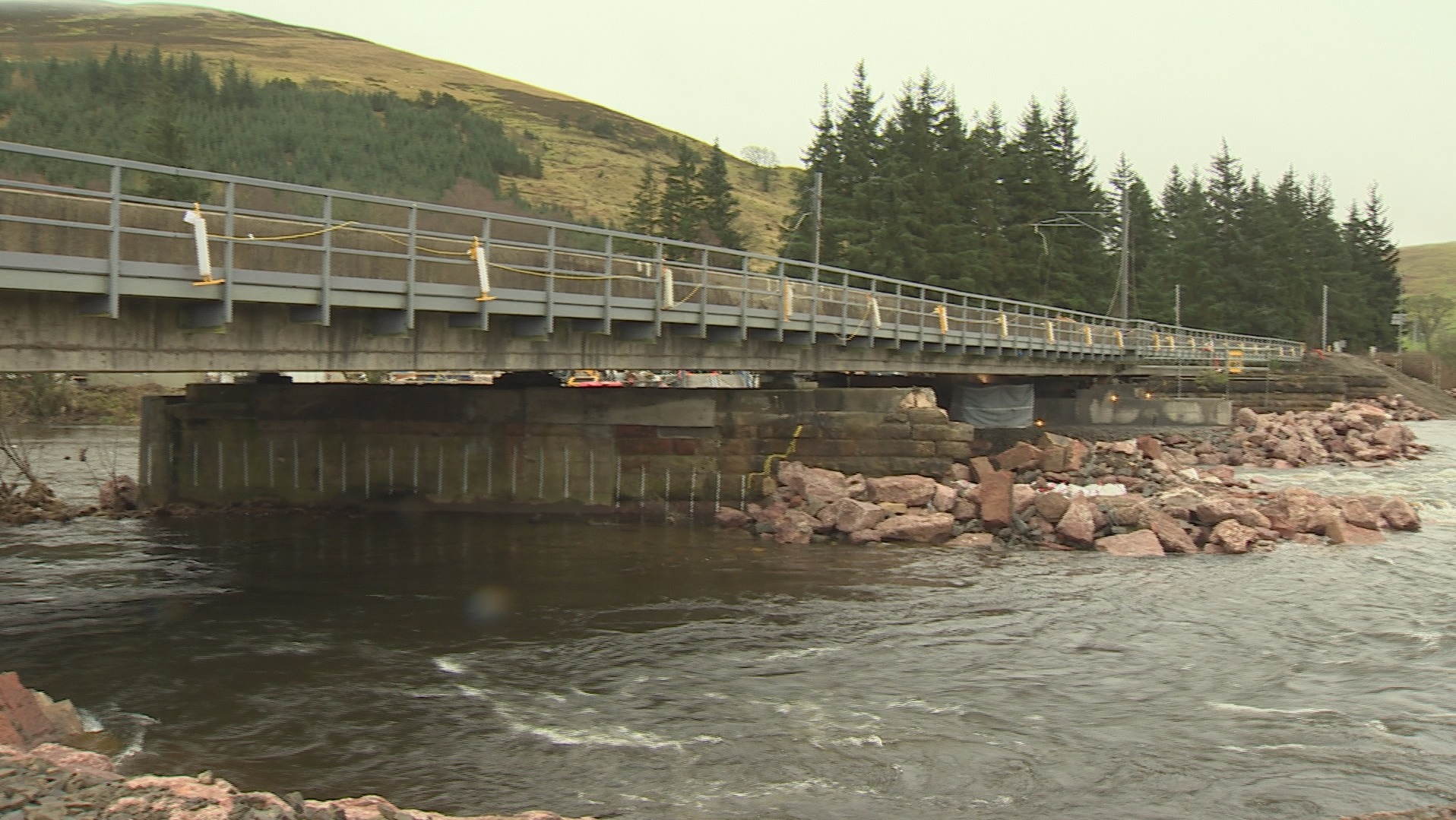 West Coast Mainline services fully reopened following Lamington Viaduct ...
