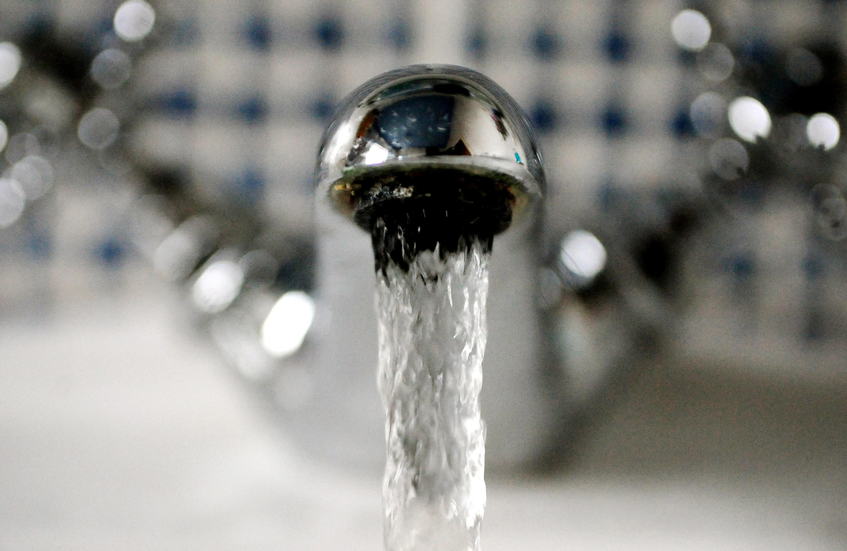 Dŵr Cymru Welsh Water Bills to rise by £136 from April 1 | ITV News Wales