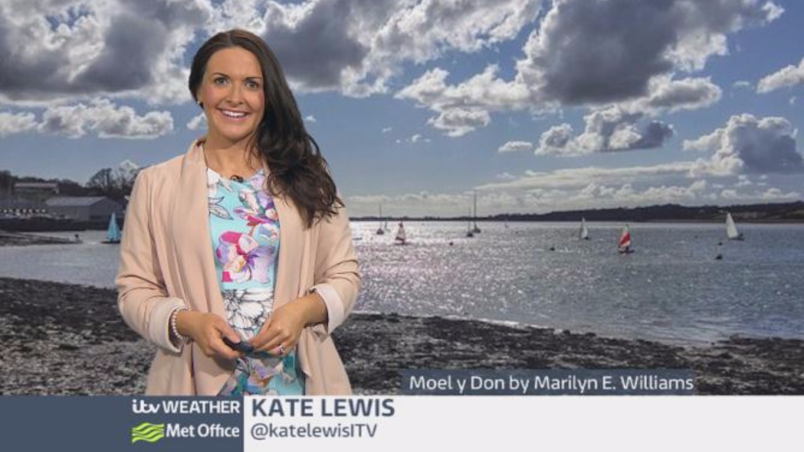 Wales weather: Warm with lots of unbroken sunshine | ITV News Wales