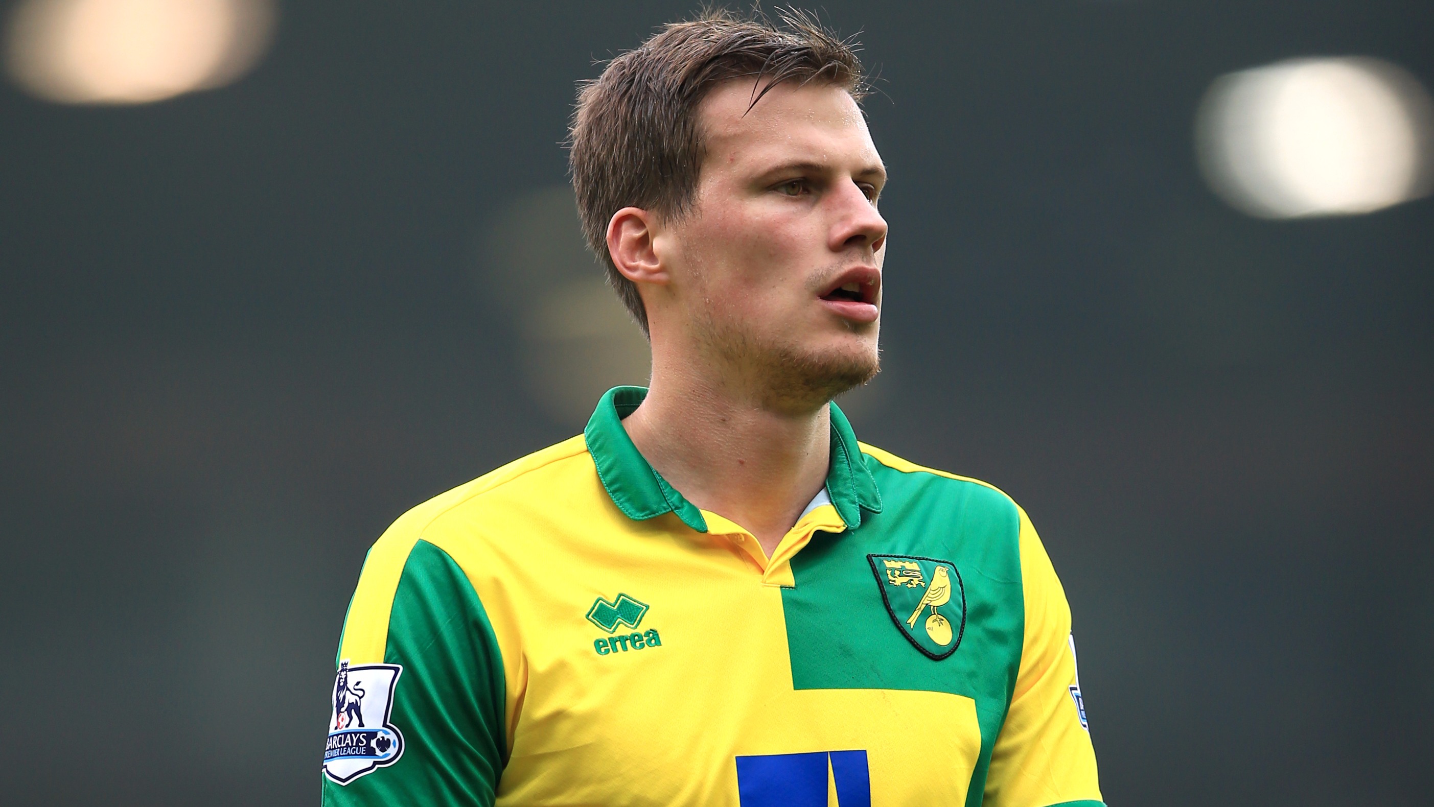 Premier League team news: Norwich v Man United | ITV News