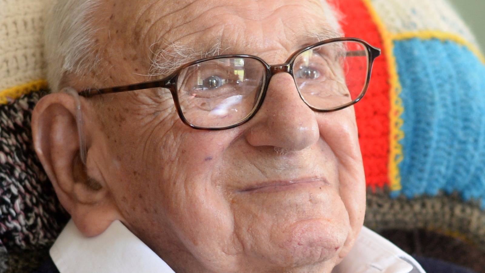 True story of the British WW2 hero Nicholas Winton who saved children ...