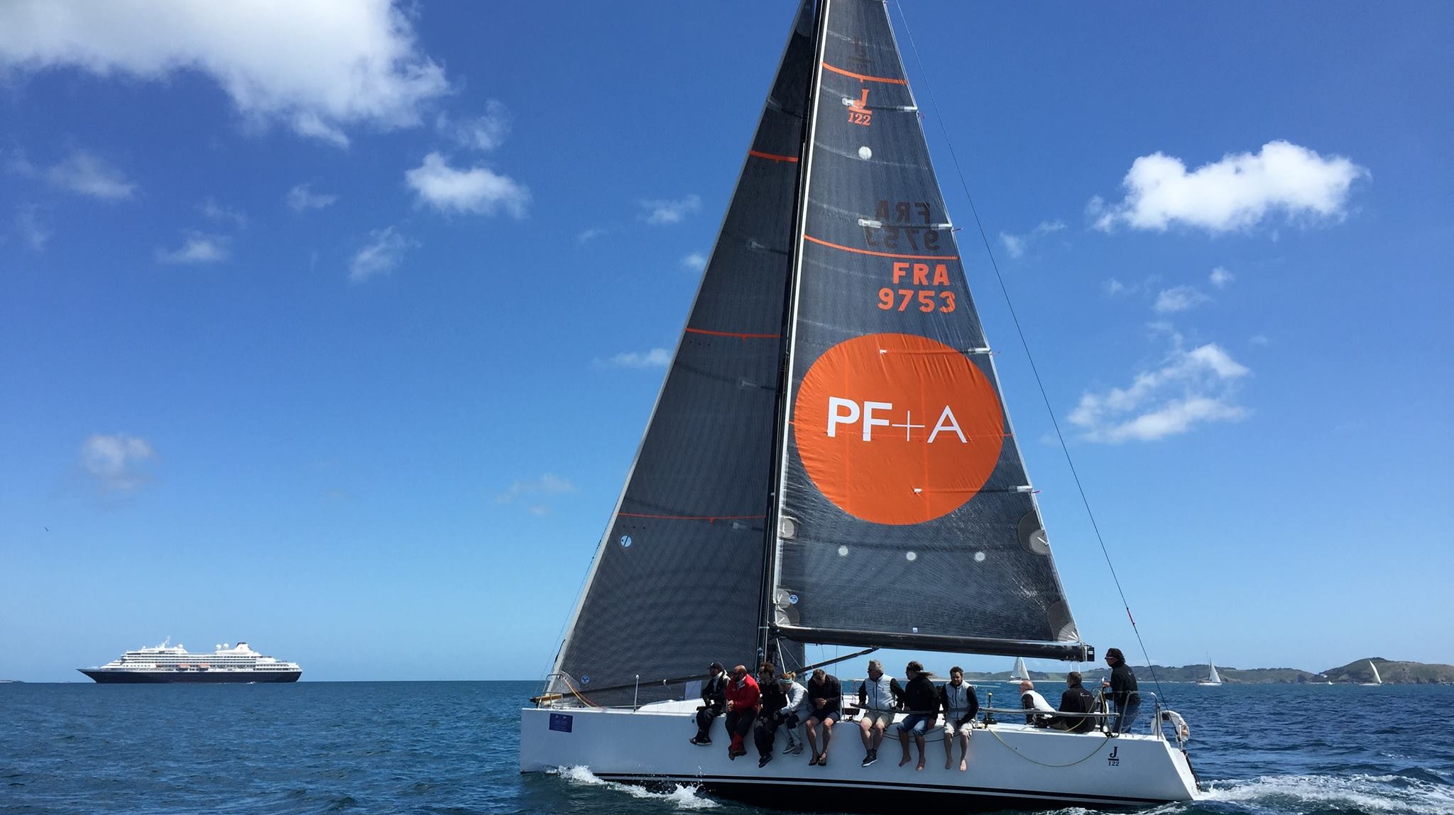 Final call for early entries for Channel Islands' biggest sailing event ...