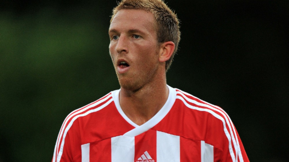 Nottingham Forest in talks to sign Stoke City's Danny Collins | ITV ...