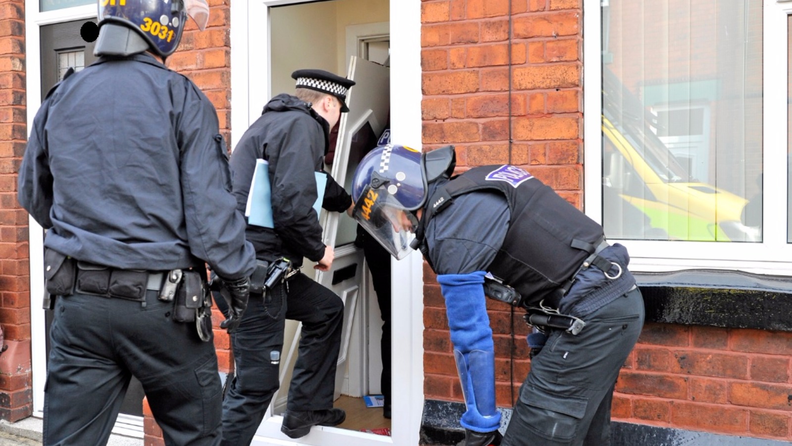 Cash machine thefts: Merseyside men arrested | ITV News Granada
