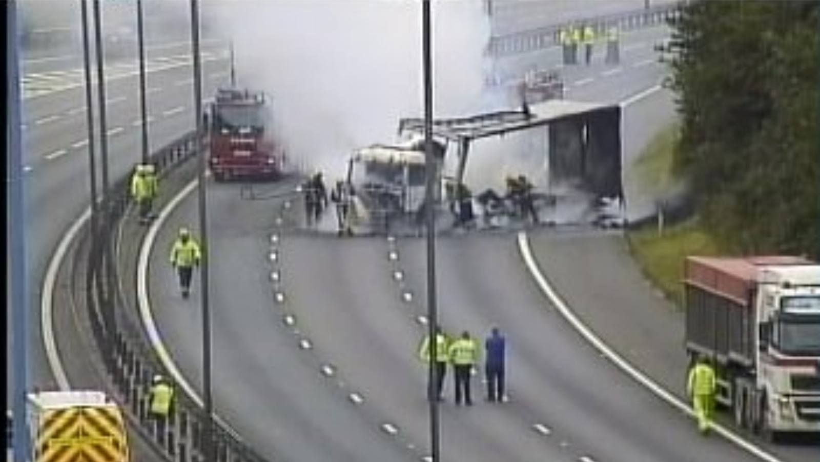 Commuter chaos as lorry fire shuts M6 in both directions | ITV News Central