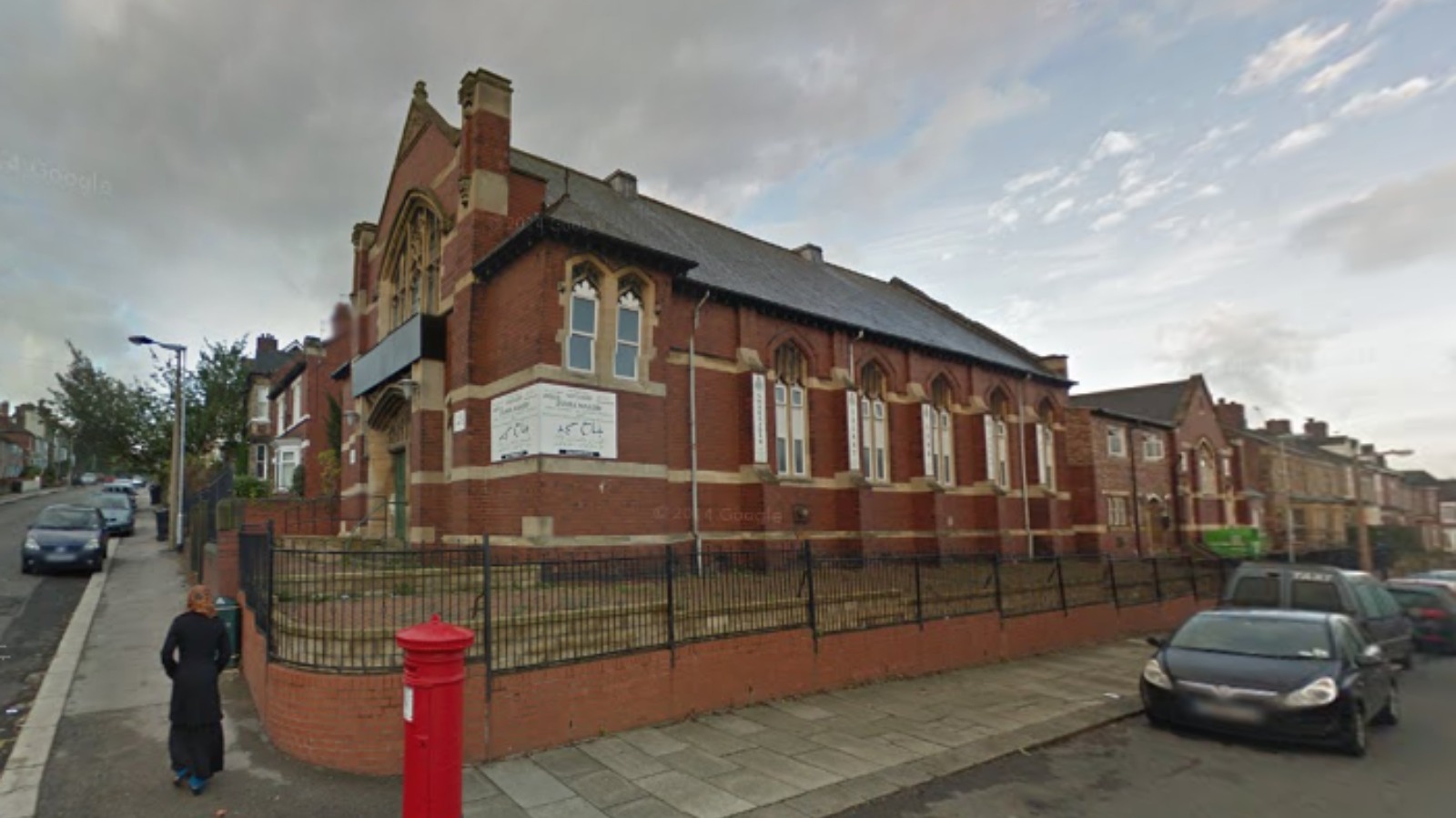 Man arrested over Rotherham mosque bomb threat | ITV News Calendar