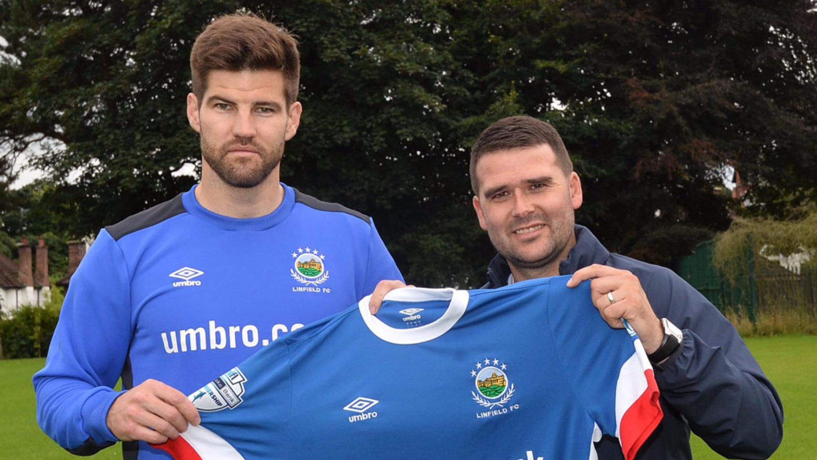 Linfield sign NZ international Kris Bright | UTV | ITV News