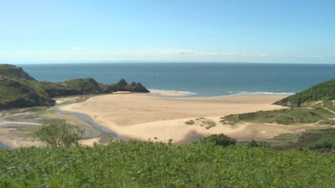Four rescued after being caught in rip current off Gower | ITV News Wales